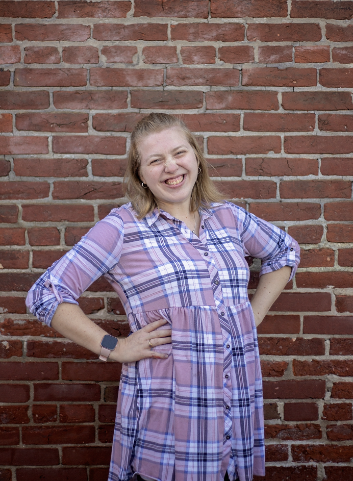 Erica Miller Portrait – Friendship Heart Gallery & Studio