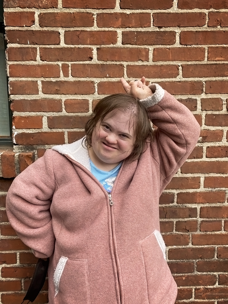 Amber Brubaker Portrait – Friendship Heart Gallery & Studio
